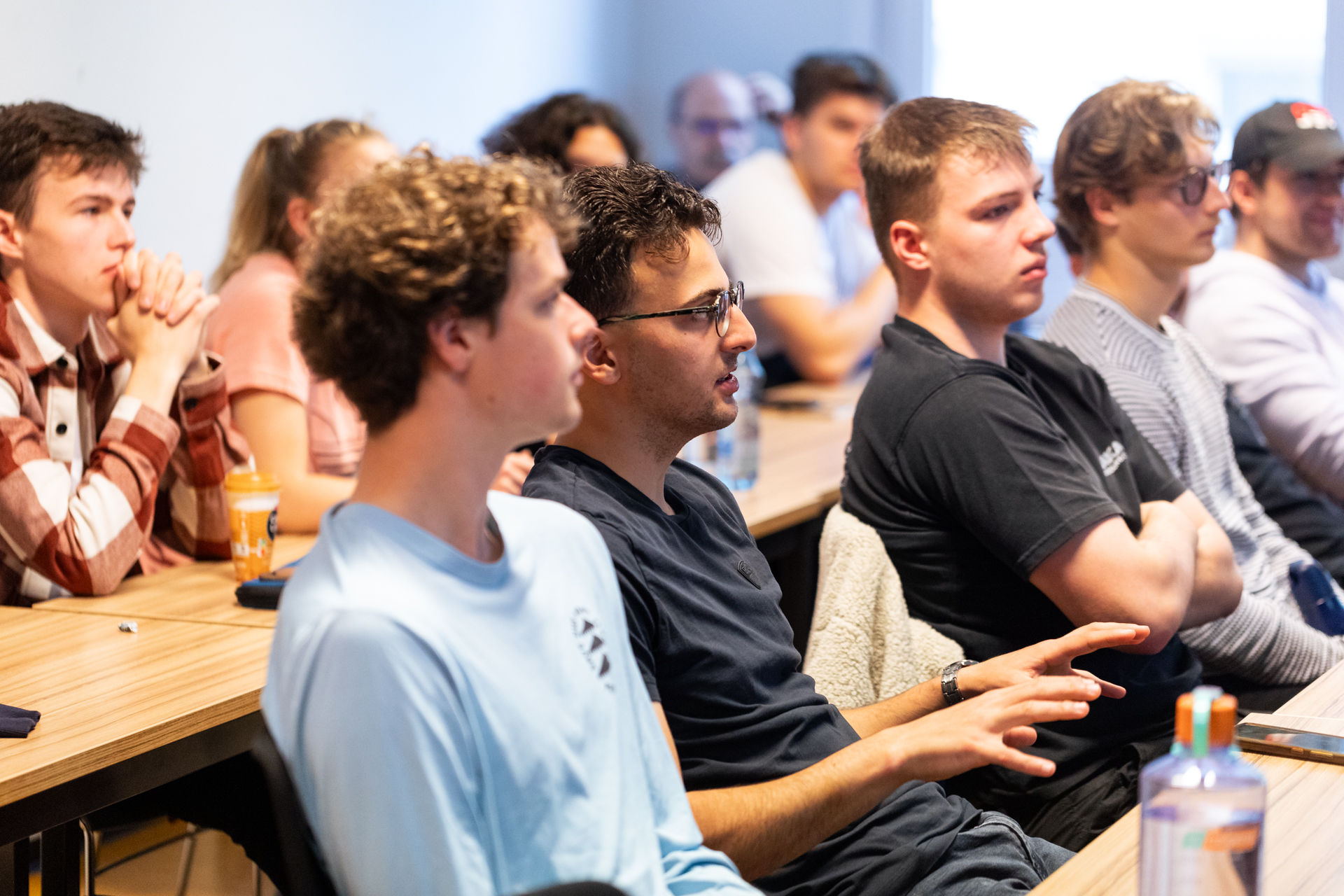 Anwendung von IMU-Technologie in Sport und Medizin: Studierende ...